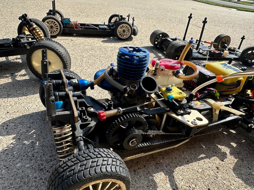 kyosho nitro engine used 4WD chassis + remotes + skins +parts+ more | eBay
