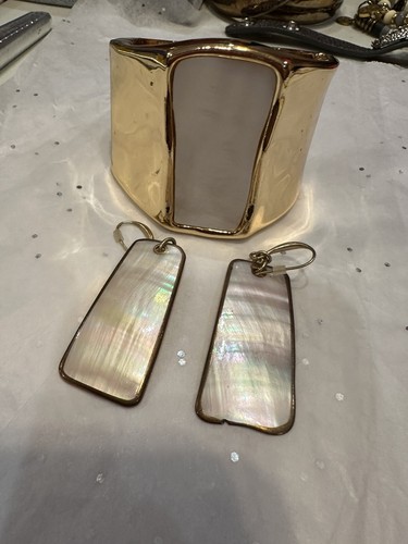 Large Magnet Hinged Closure Cuff And Earring Set | eBay