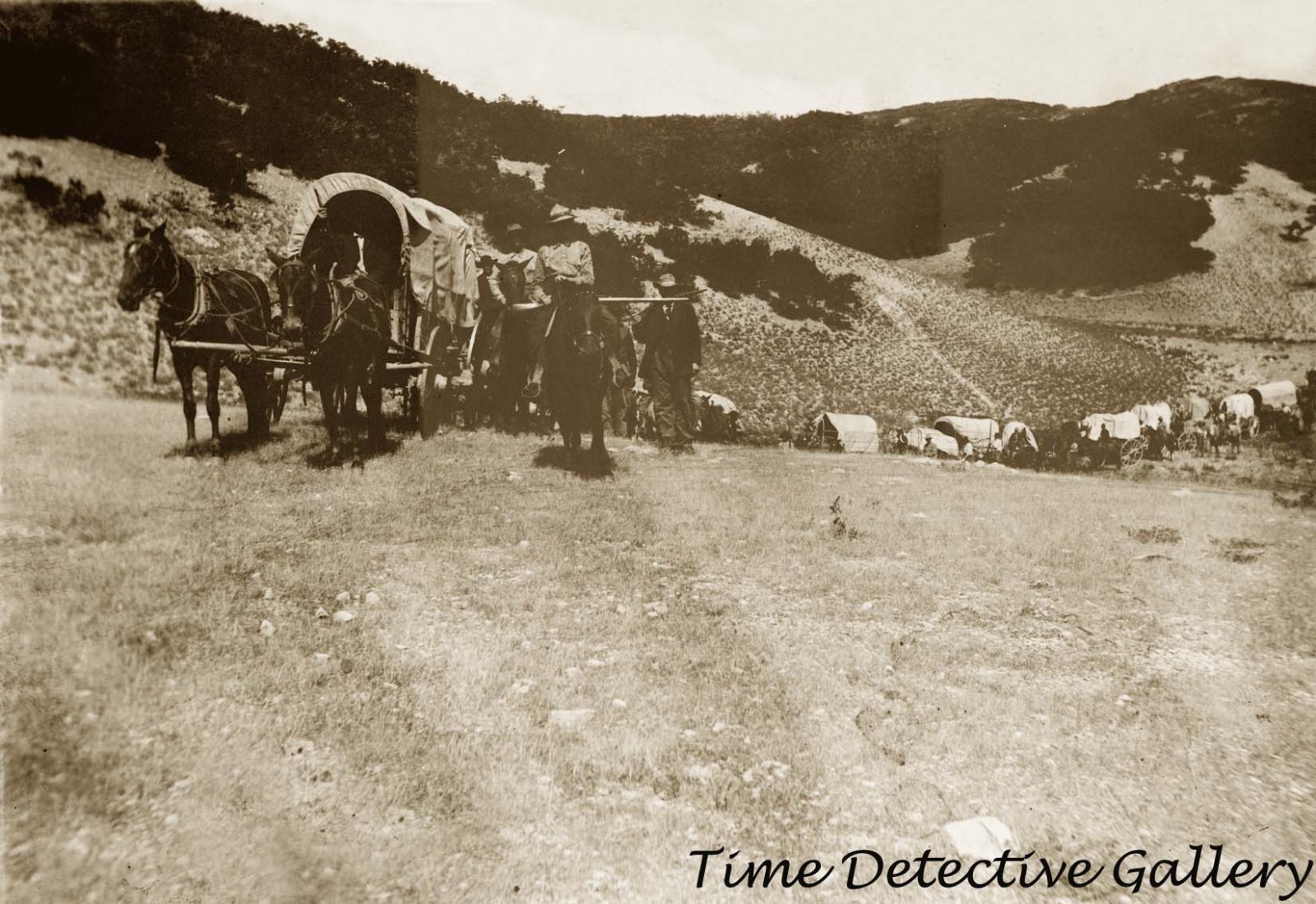 Mormon Pioneers Entering Salt Lake Valley, Utah - 1847 - Historic Photo ...