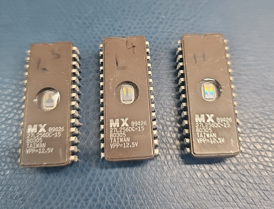 QTY 3 MACRONIX IC - MX27C256DC IC, EPROM, 32KX8, CMOS, DIP, 28PIN ...