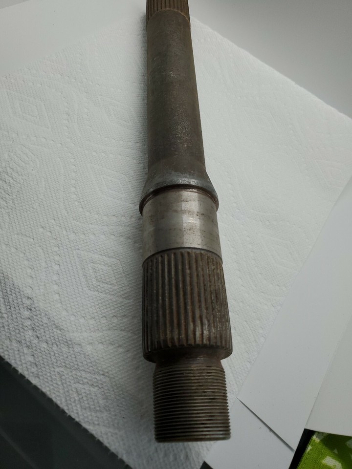 Rockwell Meritor OEM 3297E1019 3297-E-1019 Shaft Output Thru 145 Series ...