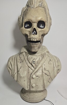 Spooky Village Animated Skeleton Bust Halloween Tabletop Prop, 9" x 5.3 ...