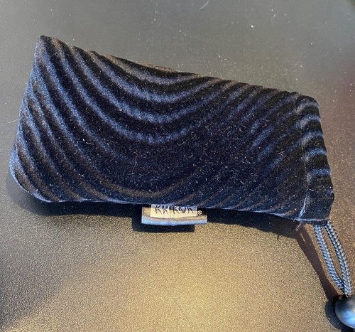 The Magic Tailor by KRIKOR Velvet Padded Pouch - Protection for Glass ...