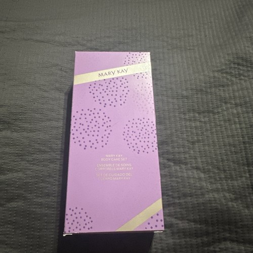 Mary Kay Body Care Set - Lavender Magnolia Scent, Body Lotion And ...