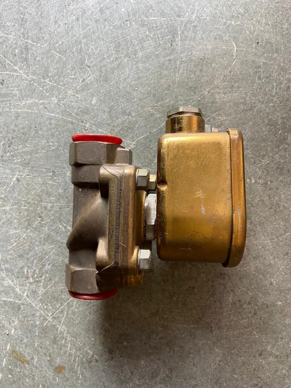 Parker Lucifer 221G2523 2/2 NC Oil Solenoid Valve 1/2" 230V AC 19W 0 to ...