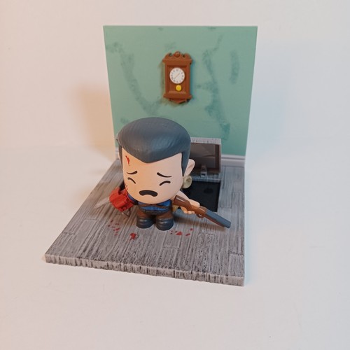 Evil Dead 2 Ash vs Henrietta Diorama Super Emo Friends Loot Crate 2018 ...