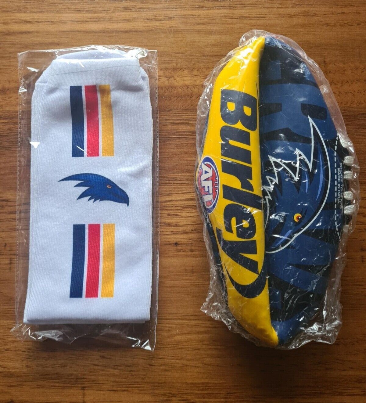 Adelaide Crows Kids Boys AFL Membership Pack (Football,Bag,Hat,Socks ...