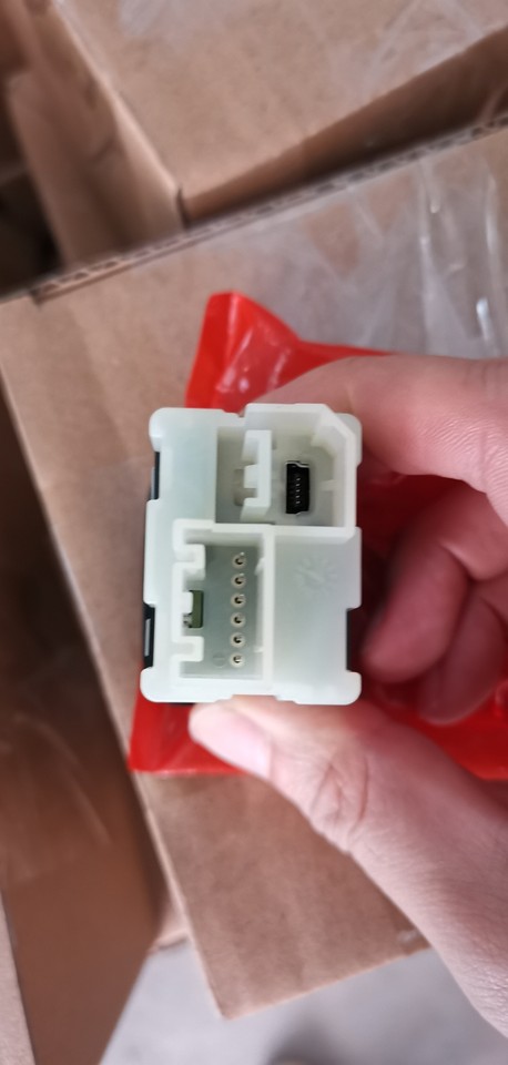 OEM 13523018, 13519224 Aux USB Charger Port For Buick/Chevrolet GM ...