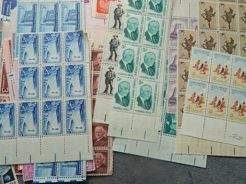 UNITED STATES FACE VALUE $70 DISCOUNT POSTAGE STAMPS .- mostly lower ...