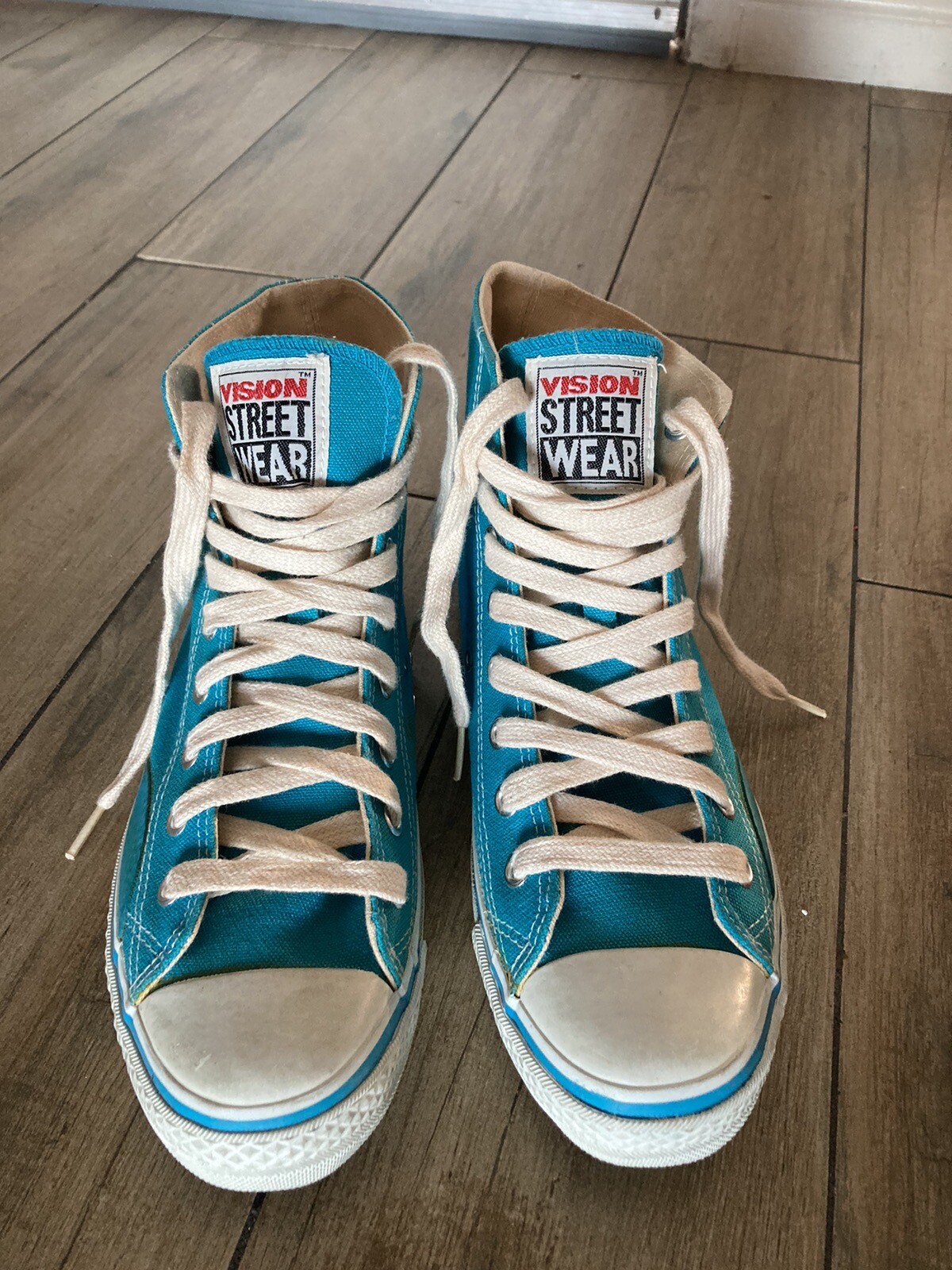 Vision Street Wear Shoes NOS Size 7. - Gem