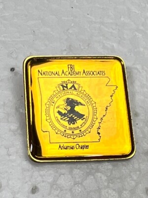 FBI National Academy Associates Arkansas Chapter Lapel Police Pin | eBay