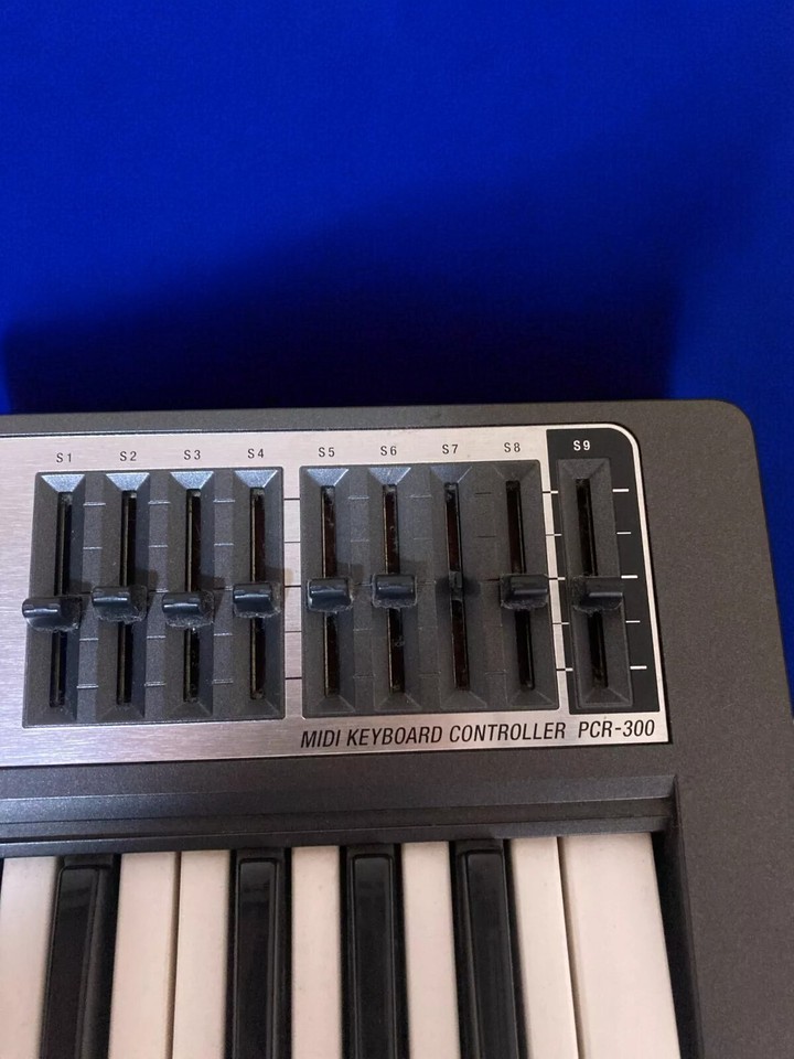 Roland EDIROL keyboard PCR-300 synthesizer Tested/working | eBay UK