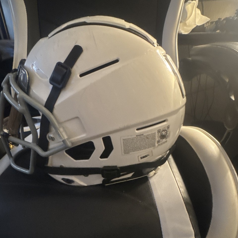 Schutt Full Face Football Helmet White Small Visor Chin Strap 6+ Vent ...