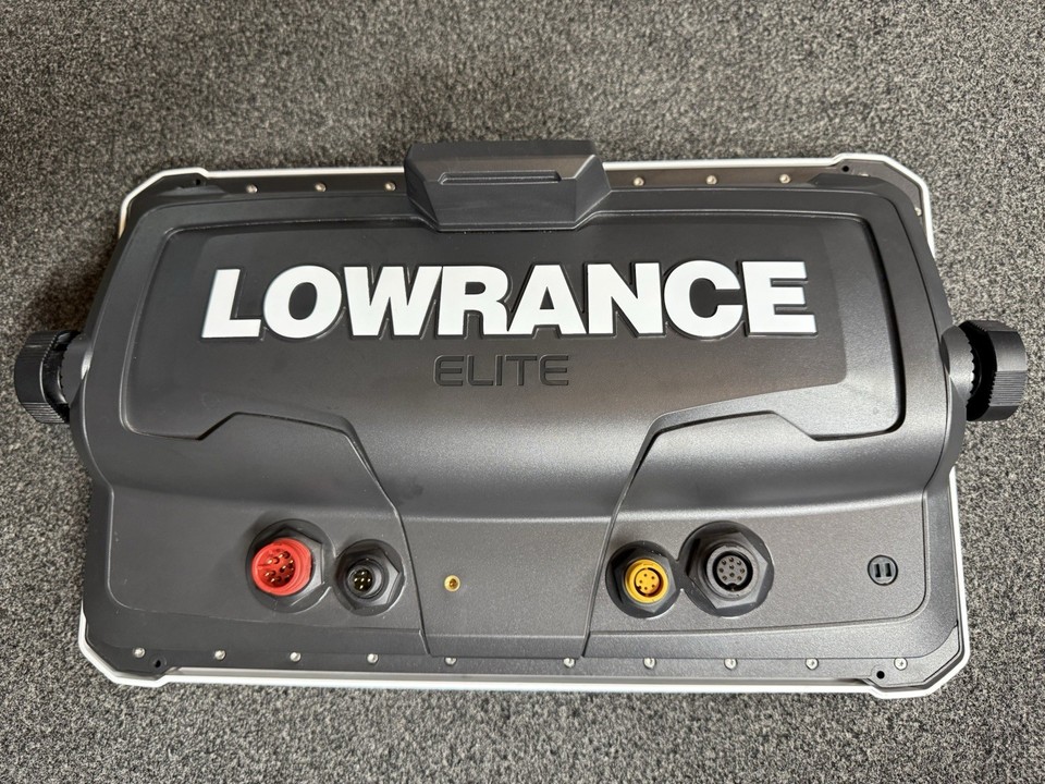 Lowrance Elite FS 12 Fish Finder/Chartplotter with TotalScan Transducer ...