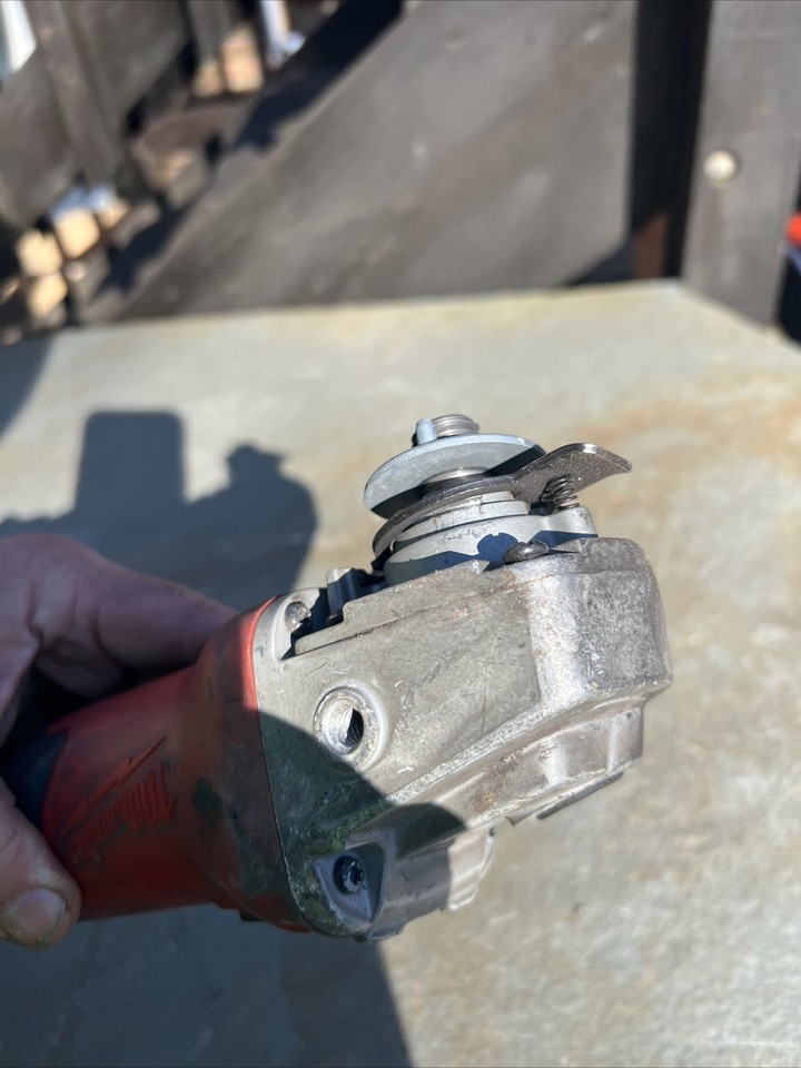 Milwaukee 6130-33 120V Angle Grinder Corded Electric Motorworks ...