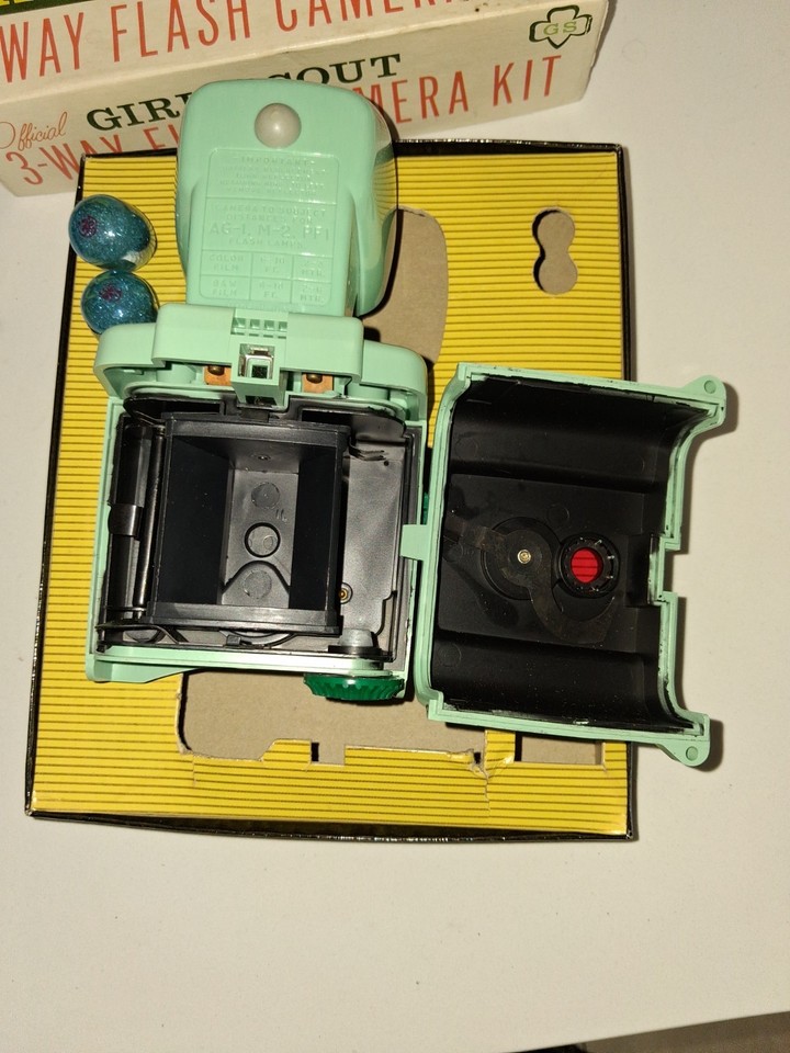 Vintage Offical Girl Scout 3 Way Flash Camera untested | eBay