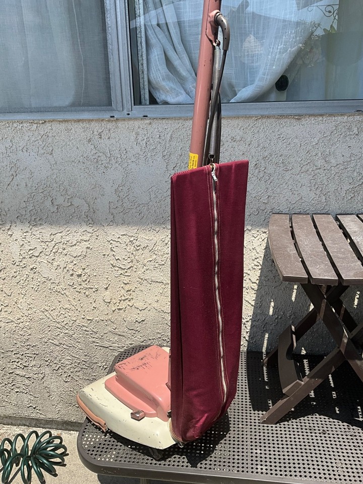 1946 to 1950 Vintage The Hoover Cleaner Model 61 Convertible Upright ...