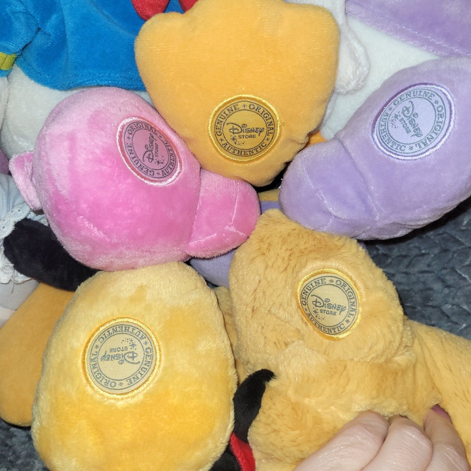 Disney Store Authentic toe tags plush set Mickey, Minnie, Donald, Daisy ...