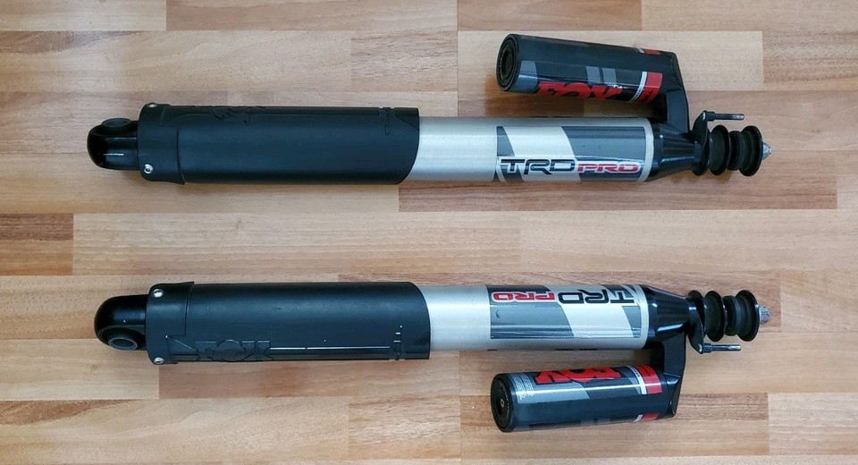 GENUINE 2023 OEM TOYOTA 4RUNNER T4R TRD PRO FOX REAR SHOCK SET PTR61 ...
