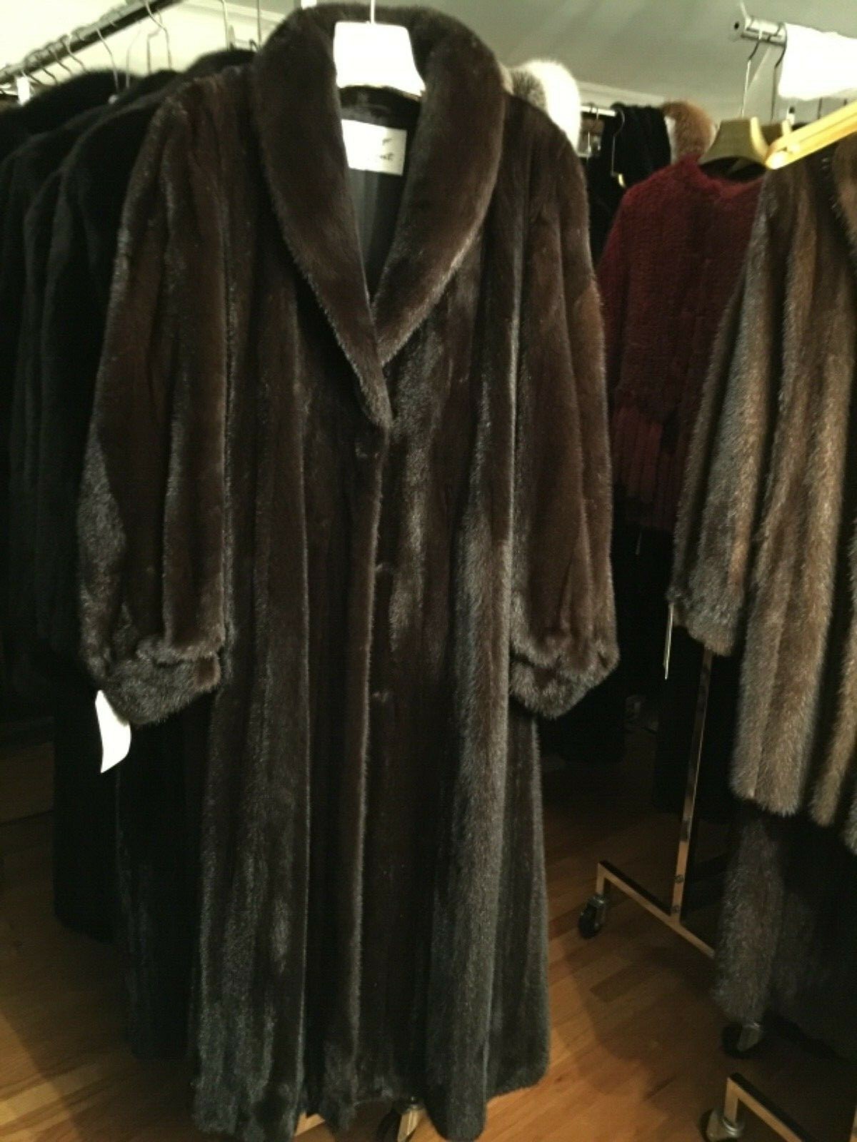 CHICAGO FUR MART SIZE 16.LENGTH "55" INCHES BRAND NEW RANCH MINK COAT ...