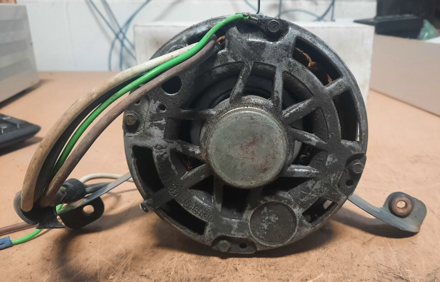 GE 5KCP39MG Motor 1/3 HP 1075 RPM 115 VAC 6.6a With Blower and Housing ...