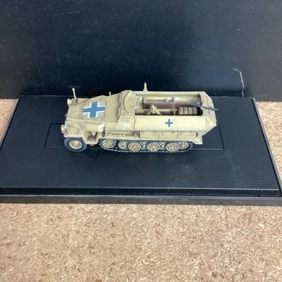 Dragon Armor 1/72 60281 WWII German Sd.Kfz. 251/2 Ausf C Halftrack 1942 ...