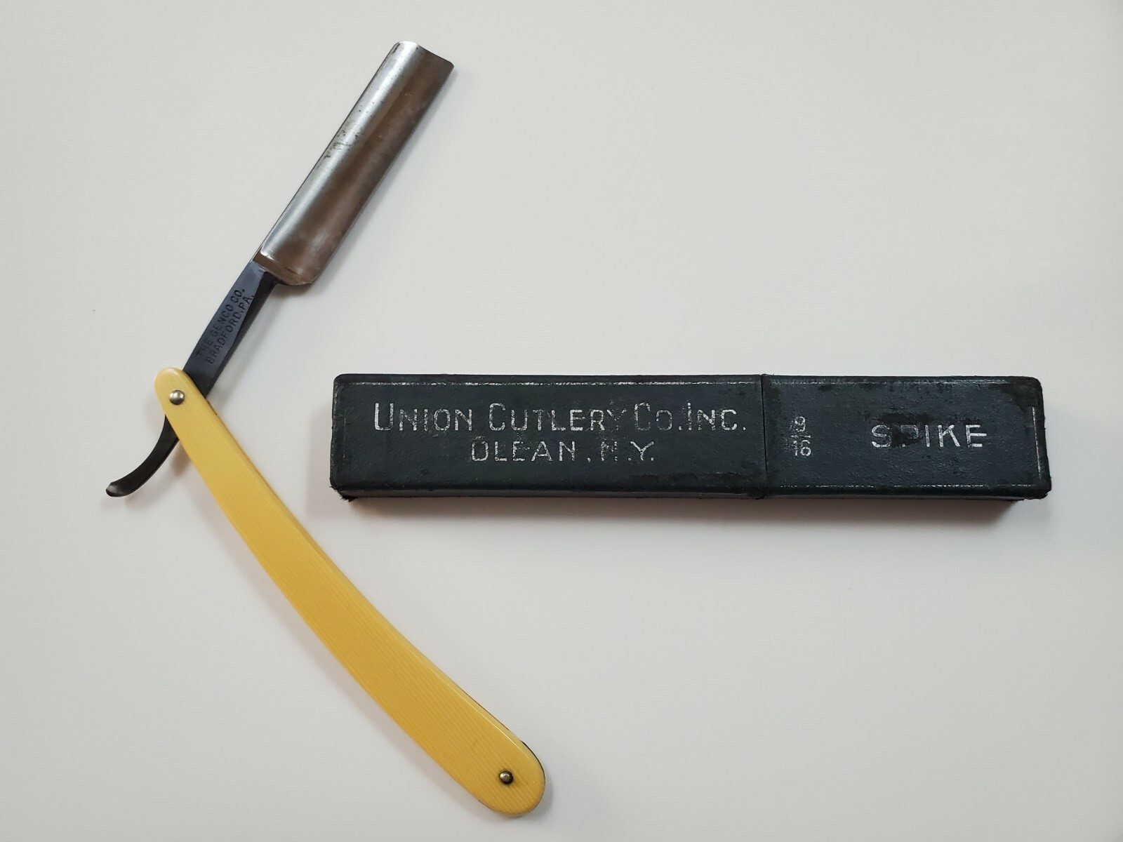 ManganesE Genco Bradford PA Straight Razor Spike + Union Cutlery Box | eBay