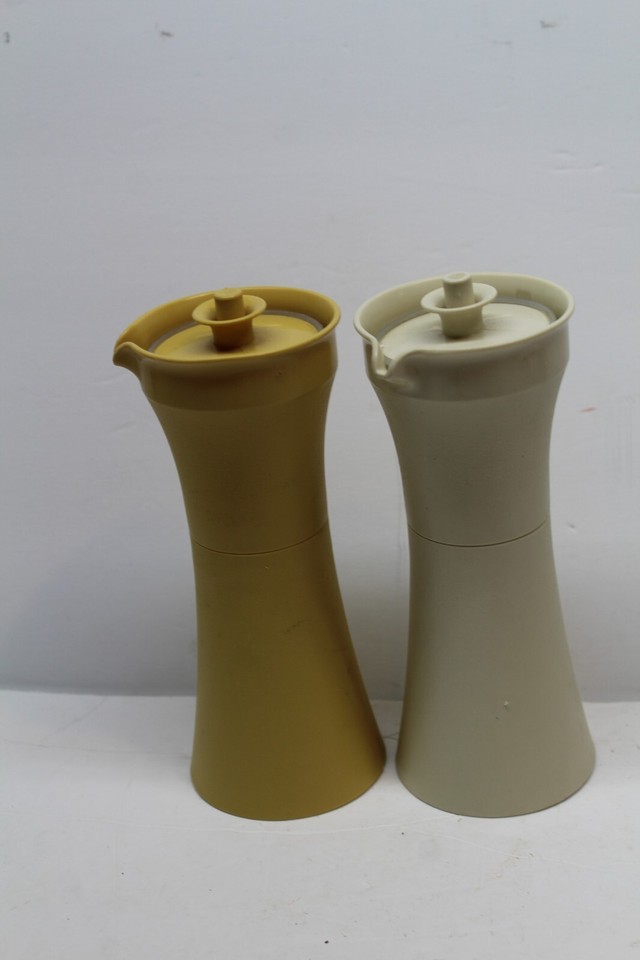 Vintage Tupperware Salad Dressing Containers 1246-15 Harvest Gold 1246 ...