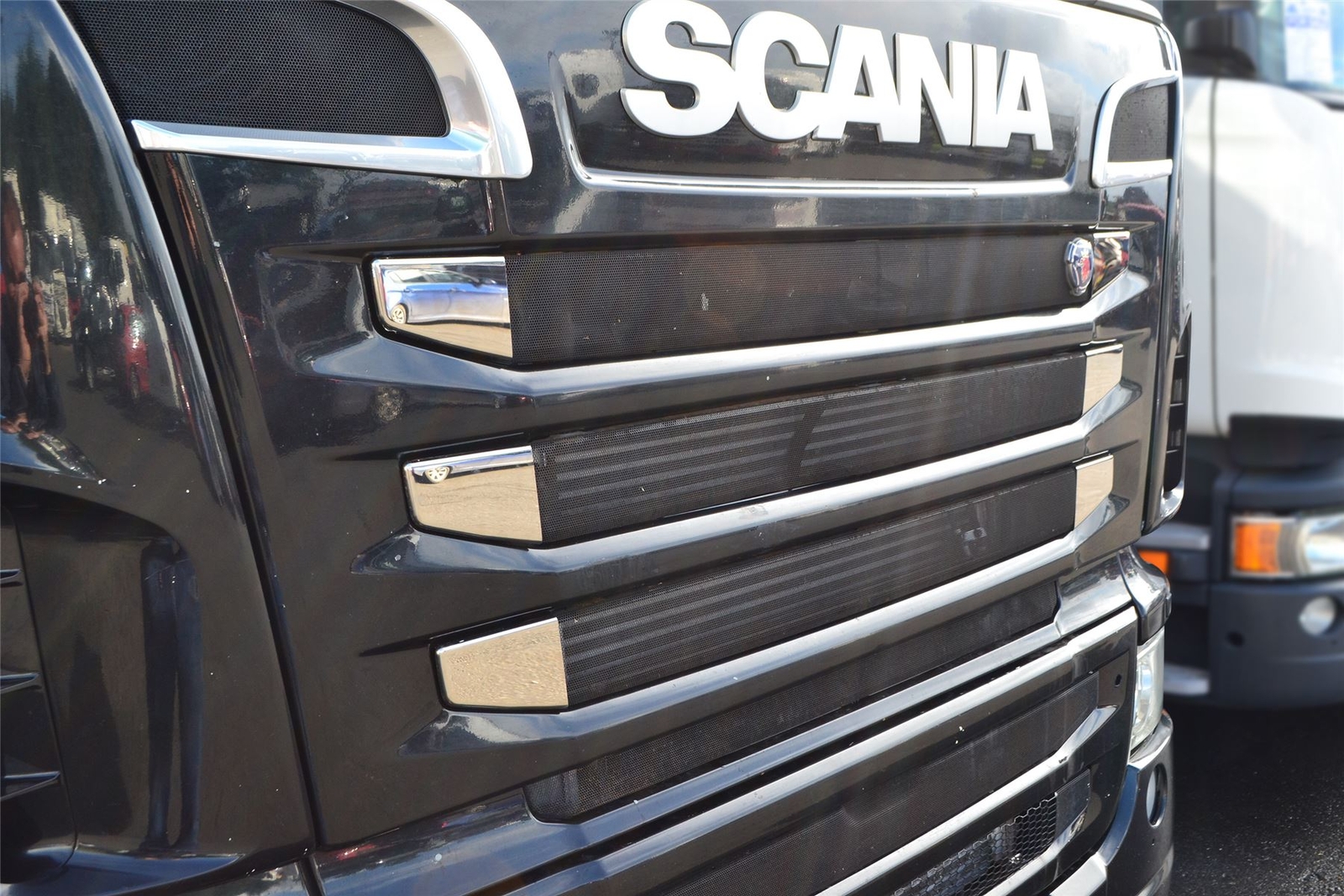 To Fit Scania P G R Pre 2009 Series Chrome Front Grill Trim Set - Wider ...