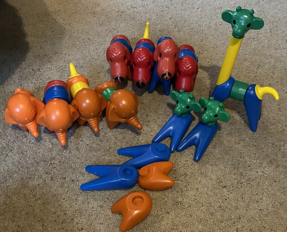 Vintage Tupperware Toys “Zoo It Yourself” 47 Pieces Tuppertoy Animals ...