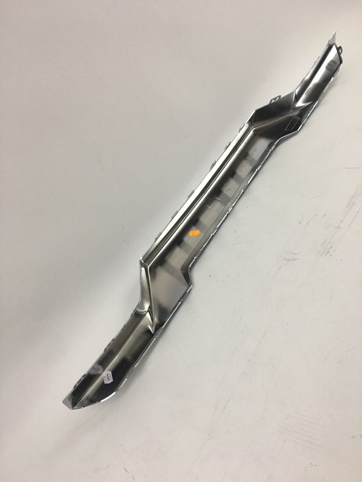 2016-2018 Chevrolet Silverado Chrome Front Bumper Skid Plate 23243083 ...