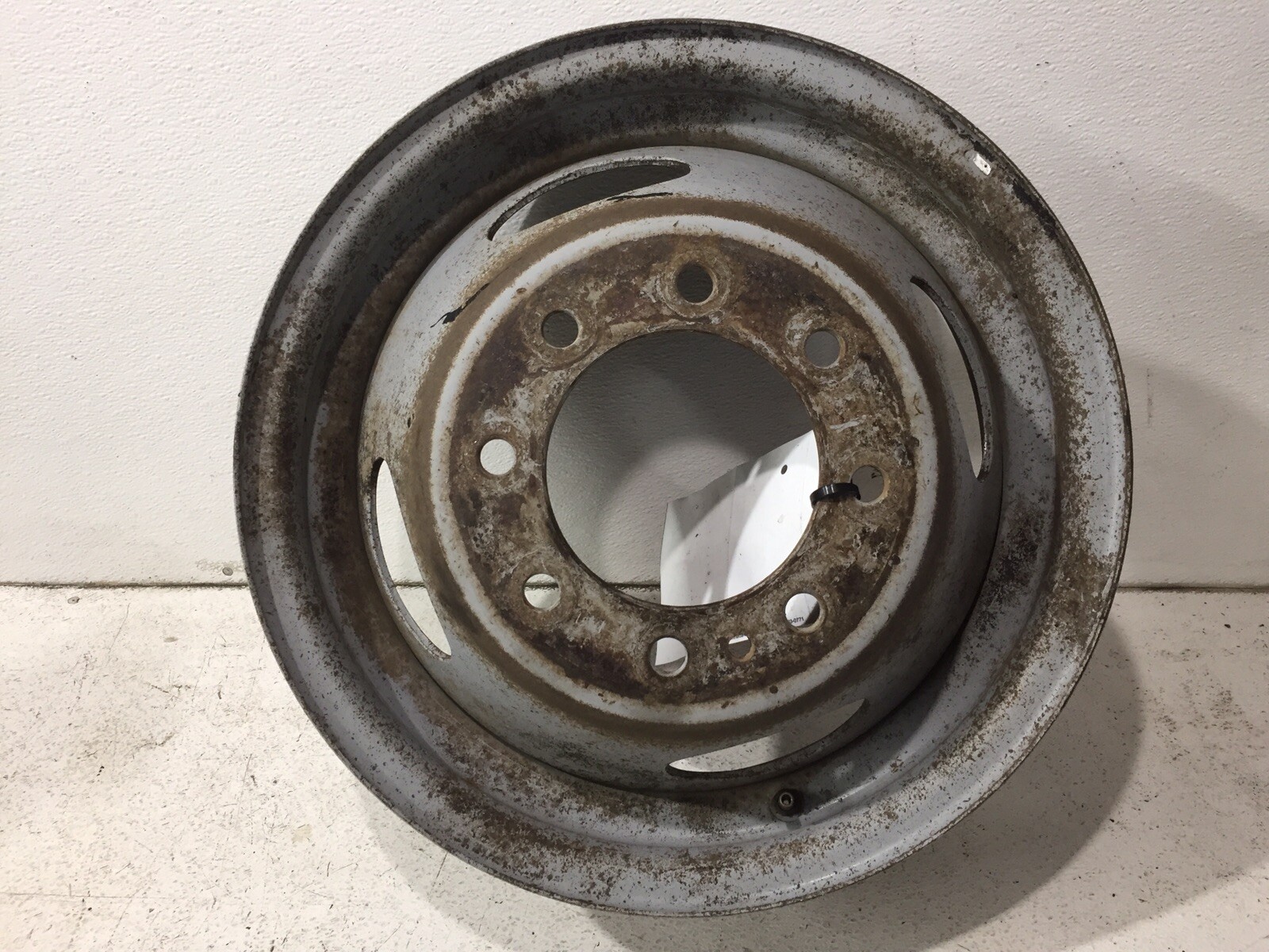 1999-2004 Ford F350SD superduty DRW dually inner rear wheel rim 4 slot ...