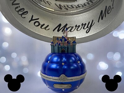 DISNEYLAND Cinderella Castle Proposal Box Engagement Ring Keepsake ...