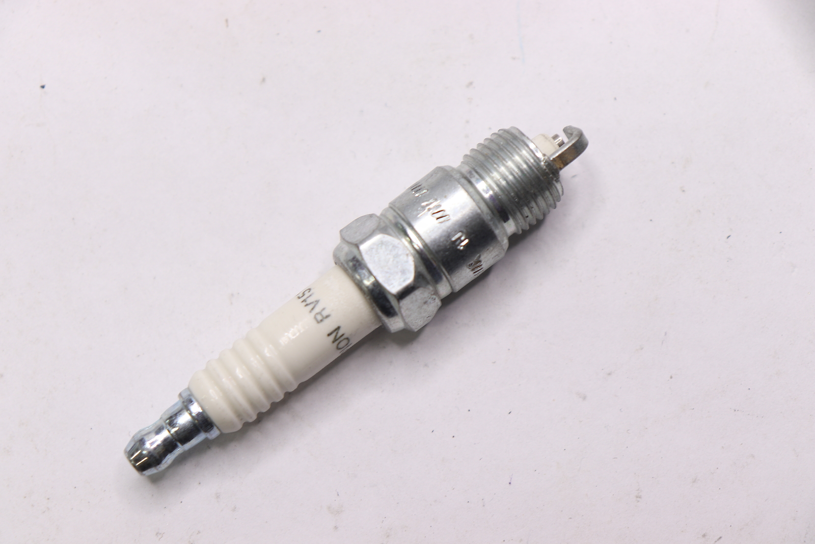 Champion RV15YC - Alternative spark plugs