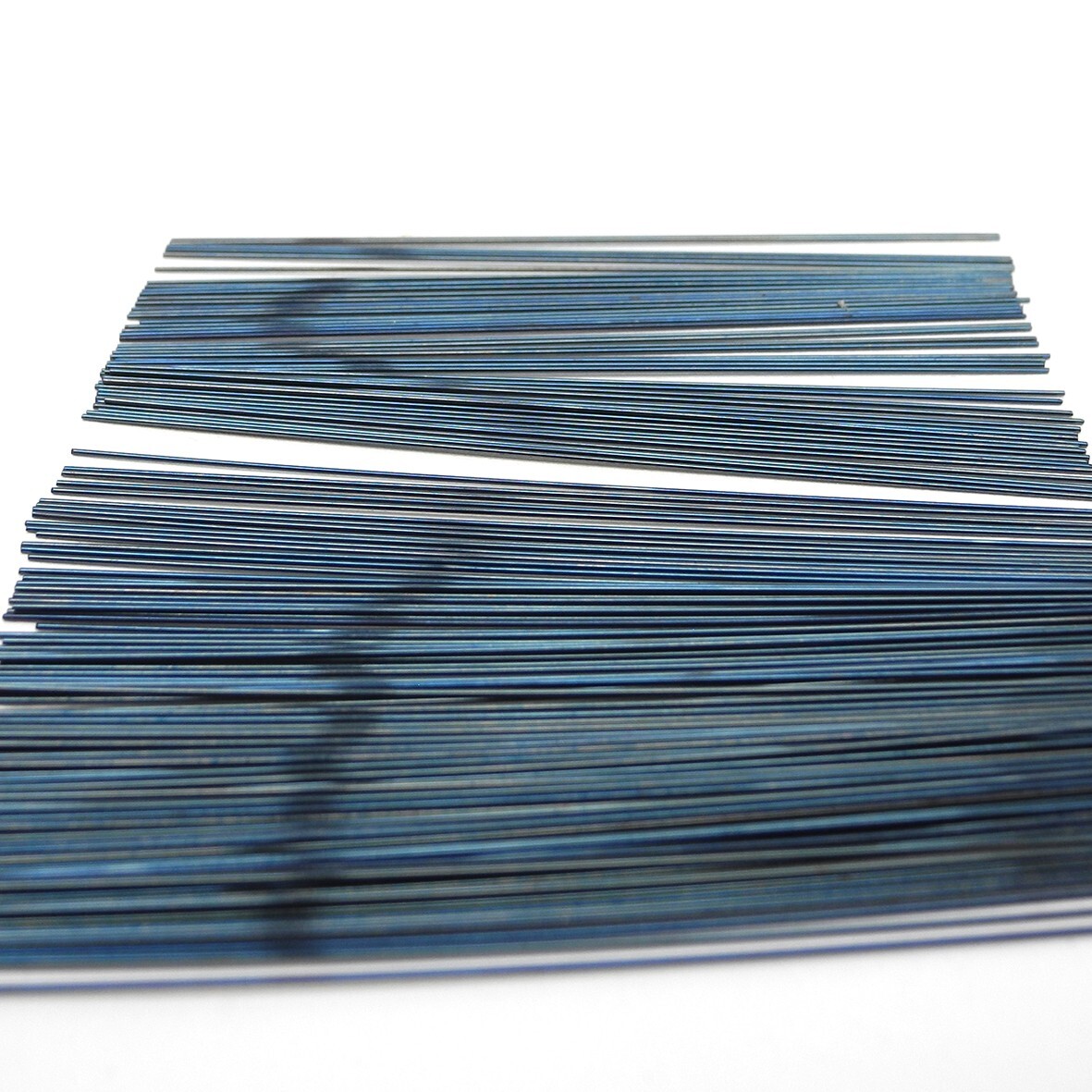 144 x Blue Steel Pivot Wire 0.48mm Tempered Clock Repair Pinions Staffs ...