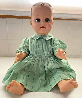 VINTAGE EEGEE Original 19" Baby Doll Sleep Eyes Molded Brown Hair Drink ...