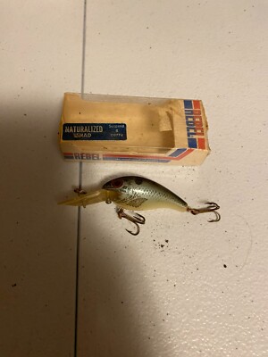 Rebel Little Suspend R Naturalized Shad in Box Fishing lure vintage old ...