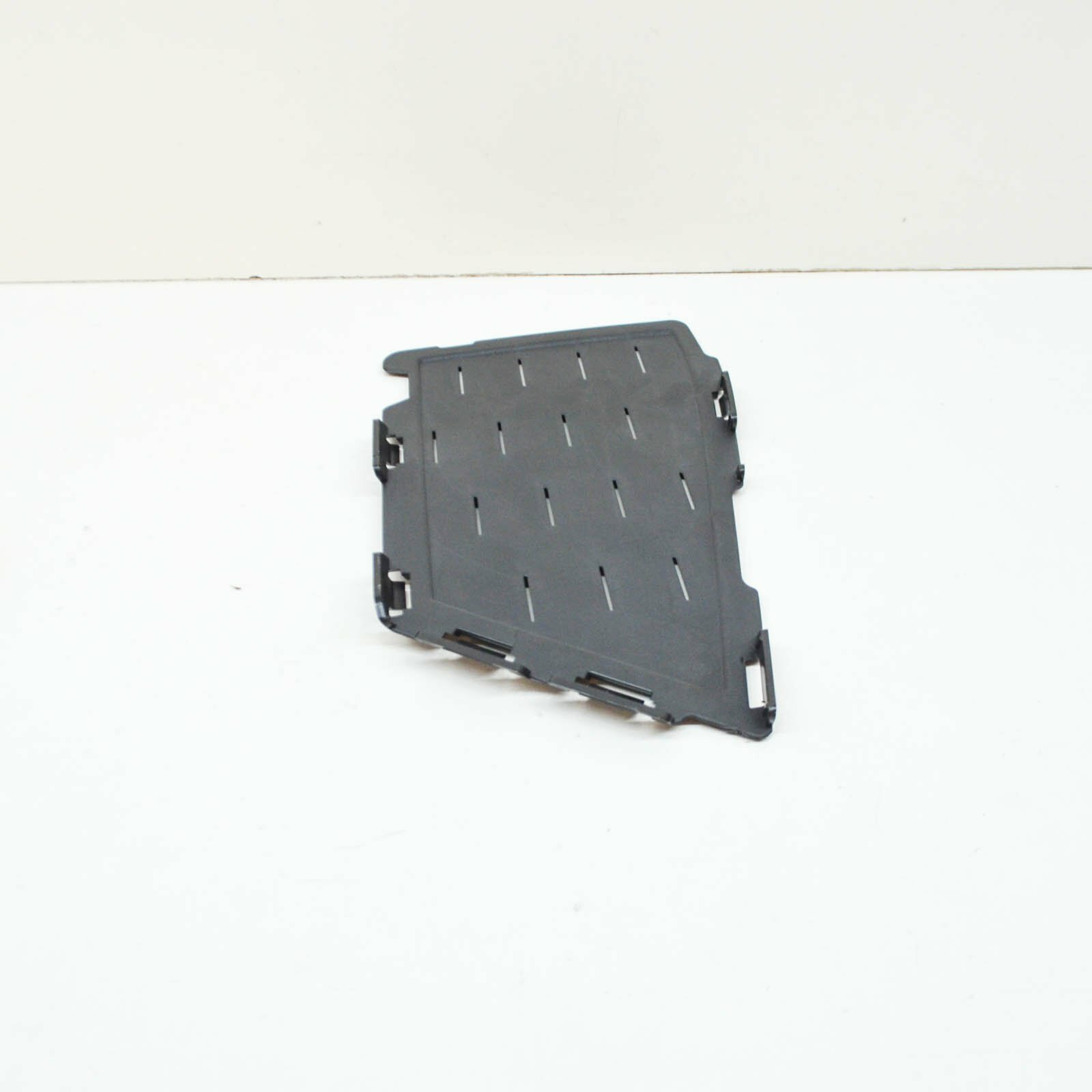 BMW 3 G20 G21 Front M Trim Left Air Duct Cover Trim 51118089208 Genuine ...