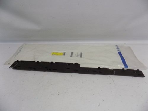 New OEM 2007-2017 Ford Expedition Navigator Shield Assembly 7L1Z-14A099 ...