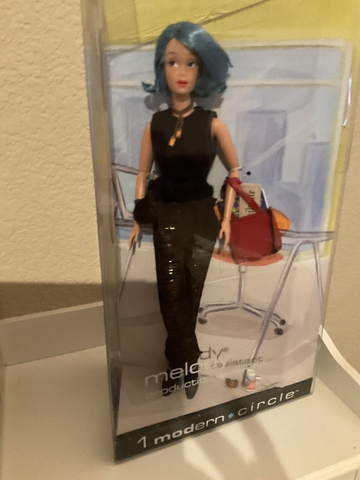 1 MODERN CIRCLE PRODUCTION ASSISTANT MELODY BARBIE DOLL 2003 MATTEL ...