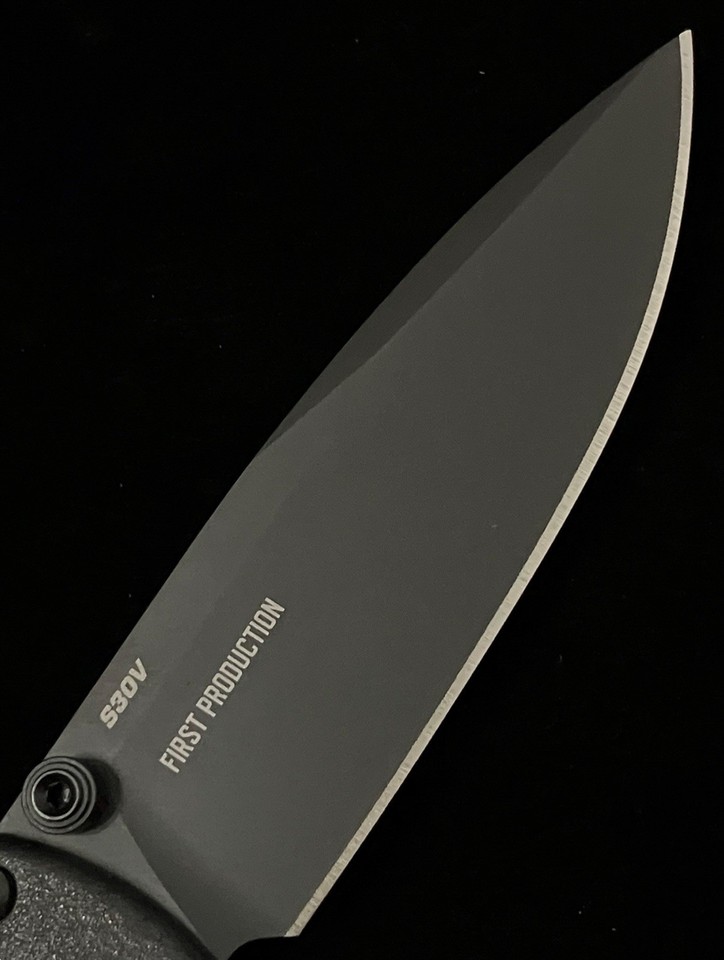 New Mint First Production Benchmade Mini Bugout Black CF-Elite S30V ...