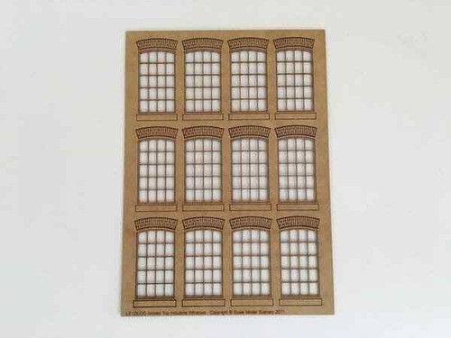 ARCHED TOP INDUSTRIAL WINDOWS 18MMX32MM OO GAUGE 1:76 MODEL RAILWAY ...