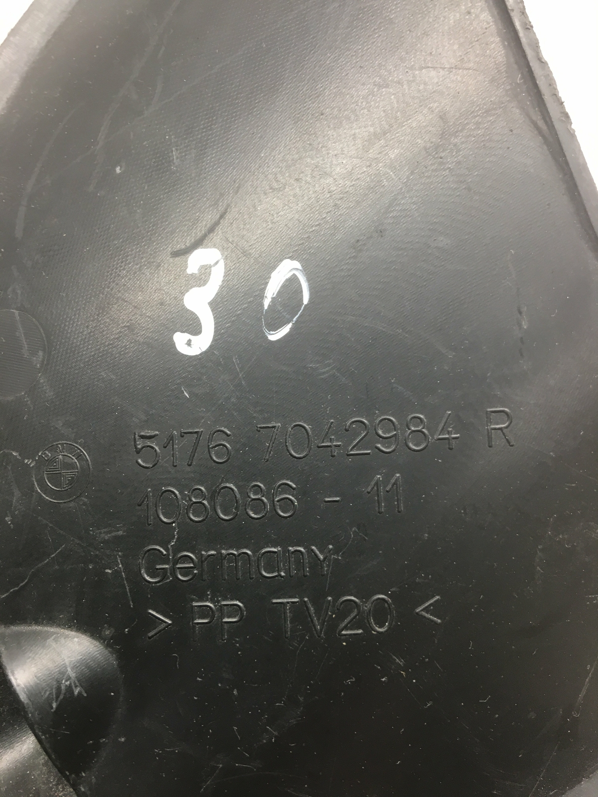 2015 BMW 5 Gran Turismo F07 Rear Right Fender Side Support Seal ...