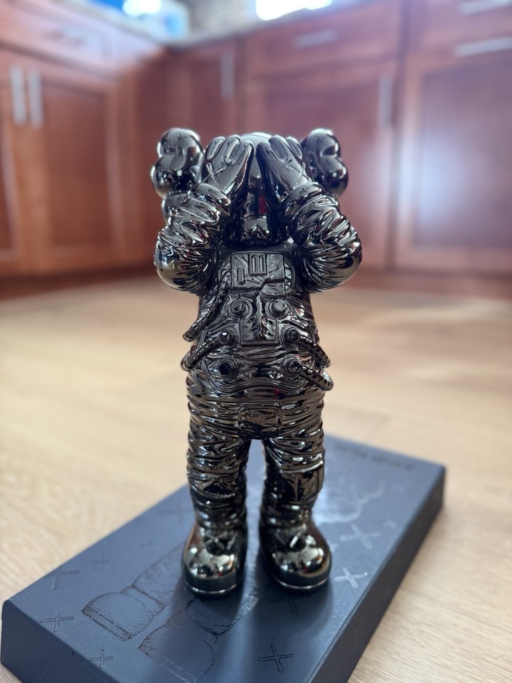 KAWS Figure Holiday Space Black | eBay
