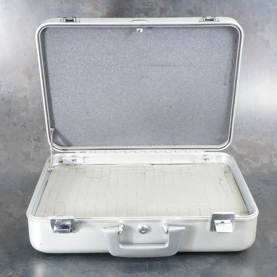 :Vintage Halliburton ZERO Luggage Suitcase Camera Case - 18 x 13 x 6 ...
