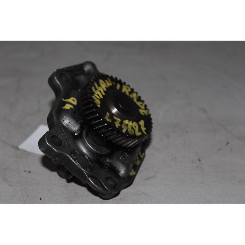 pompa olio per NISSAN TRADE (86 9401 | eBay