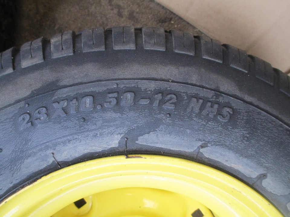 John Deere 325 345 GT235 GT262 GX335 23X10.5-12 2 Rear Turf Tire + Rims ...