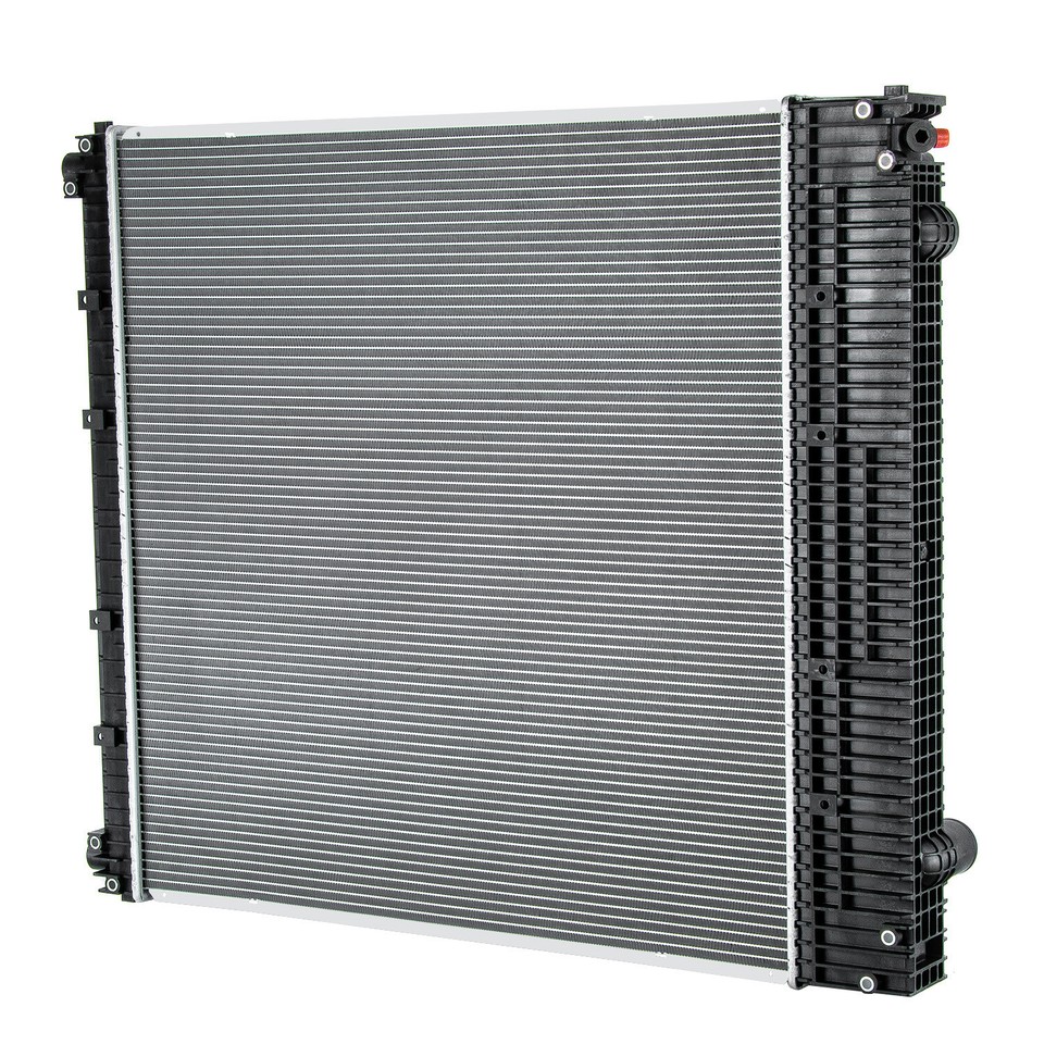 0528483001 Radiator Fit 2008-2018 Freightliner M2 106 6.7L 7.7L 8.3L ...