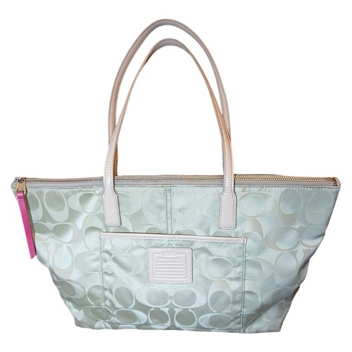 Coach Weekender NoB1376-24862 Large Weekend Signature Nylon Zip Tote ...