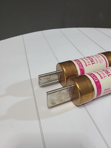 (2) Gould Shawmut Tri-Onic TR200R Fuse Time Delay 200 A 250 V or less ...